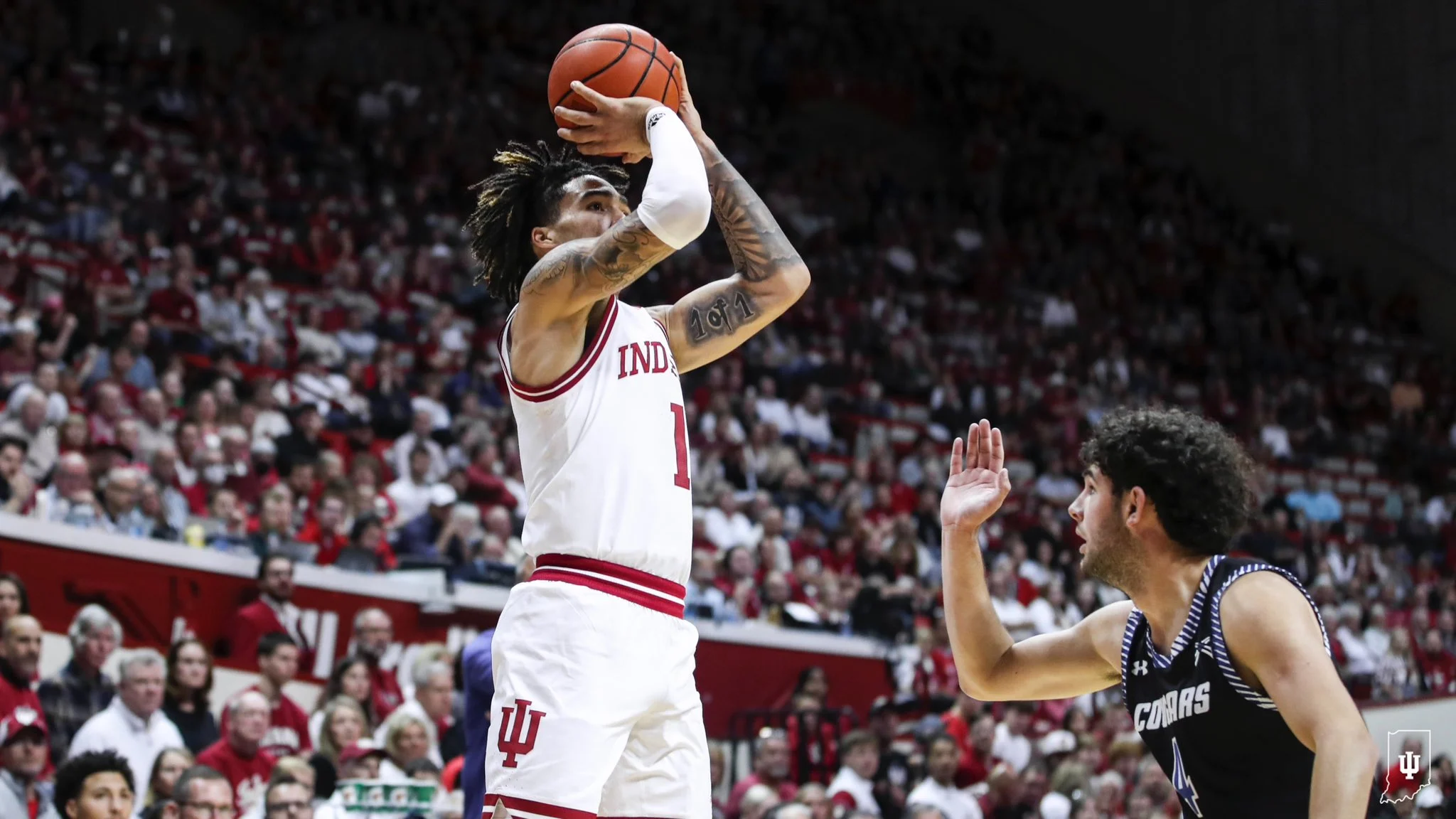 Jackson-Davis and Bates return, Indiana cruises to exhibition win